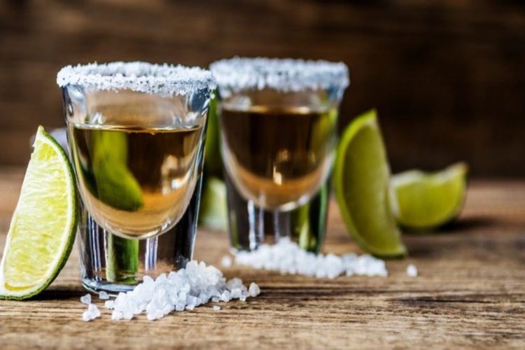 100lük Tekiladan Kaç Shot Çıkar? - Güncel Oku