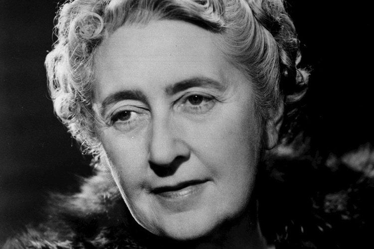 Agatha Christie Kimdir? - Güncel Oku