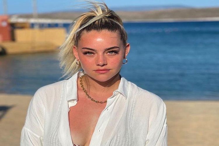 Aycan Yanaç Annesi Nereli? - Güncel Oku