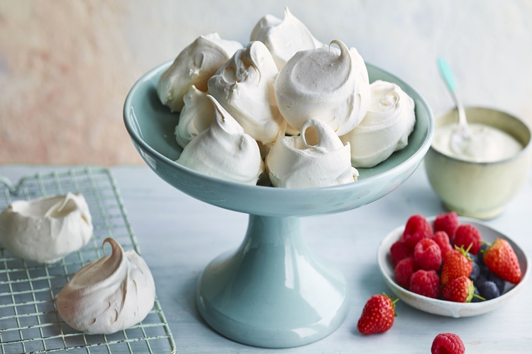 Beze Cıvık Olursa Ne Yapılır? - Güncel Oku