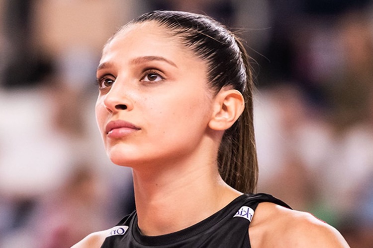 Derya Cebecioğlu Evli Mi? - Güncel Oku