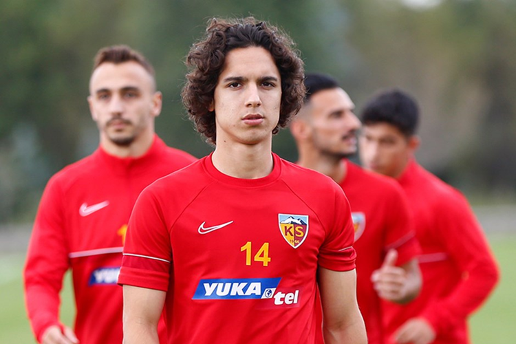 Emre Demir Nerelidir? - Güncel Oku