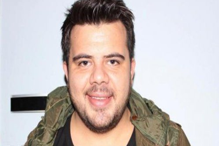 Eser Yenenler Eşi Kimdir? - Güncel Oku