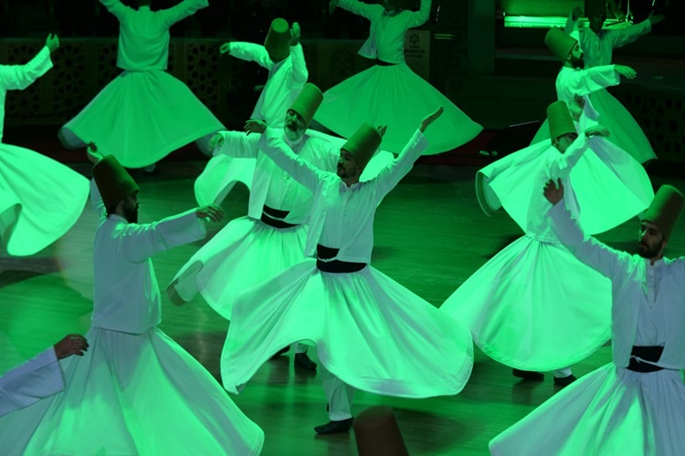 İlk Semazen Kimdir? - Güncel Oku