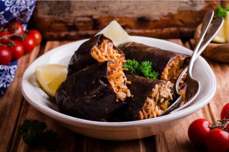 Kuru Dolma Dolapta Kaç Gün Bekler? - Güncel Oku