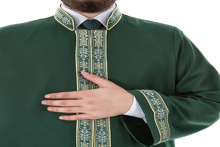 Namaz Kılarken Cübbe Giymek Sünnet Midir? - Güncel Oku