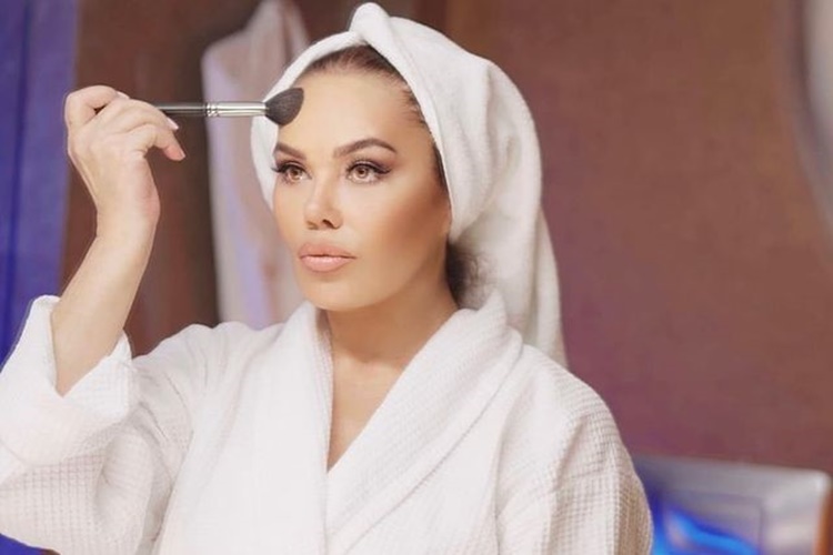 Nazan Şoray Kaç Yaşında? - Güncel Oku