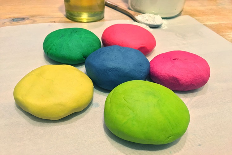 Oyun Hamuru Neyden Yapılır? - Güncel Oku