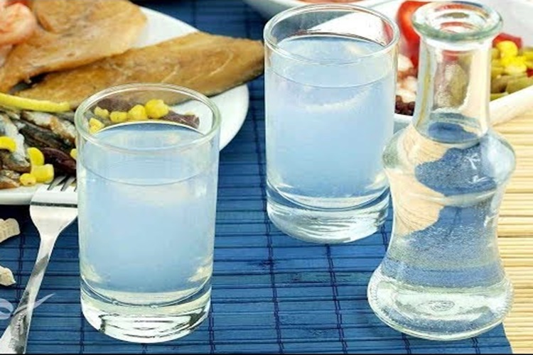 Şaraptan Sonra Rakı İçilir Mi? - Güncel Oku