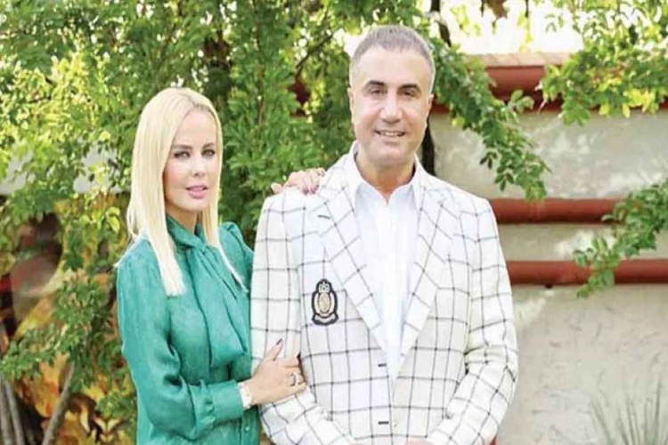 Sedat Peker Ve Eşi Arasındaki Yaş Farkı Nedir? - Güncel Oku