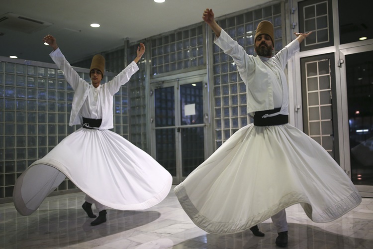 Semazen Gösterileri Nerede Yapılır? - Güncel Oku