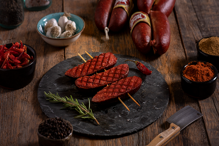 Sucuk Neyden Yapılır? - Güncel Oku