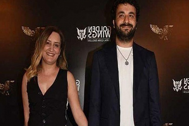 Sultan San Kaç Yaşında? - Güncel Oku