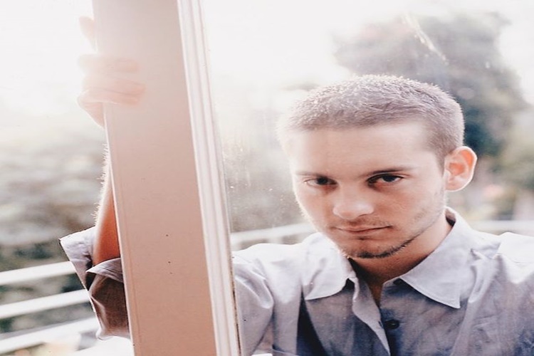 Tobey Maguire Örümcek Adam’dan Ne Kadar Kazandı? - Güncel Oku
