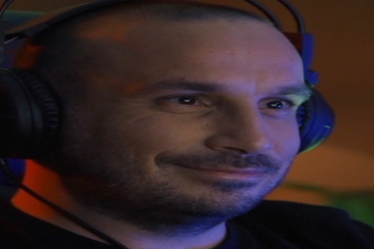 Uras Benlioğlu Nasıl Ünlü Oldu? - Güncel Oku