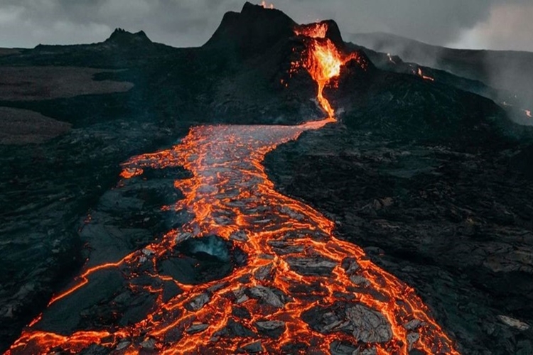 Volkanik Patlamalar Nasıl Oluşur? - Güncel Oku
