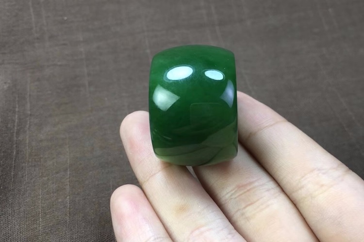 Yeşim Taşı Ne Zaman Kullanılır? - Güncel Oku